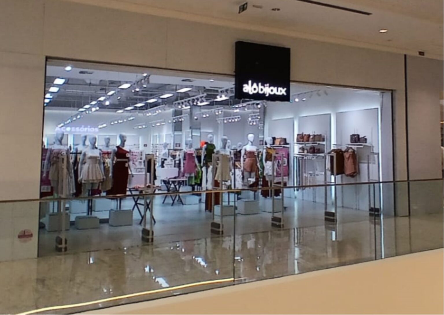 Lojas - Terrazo Shopping